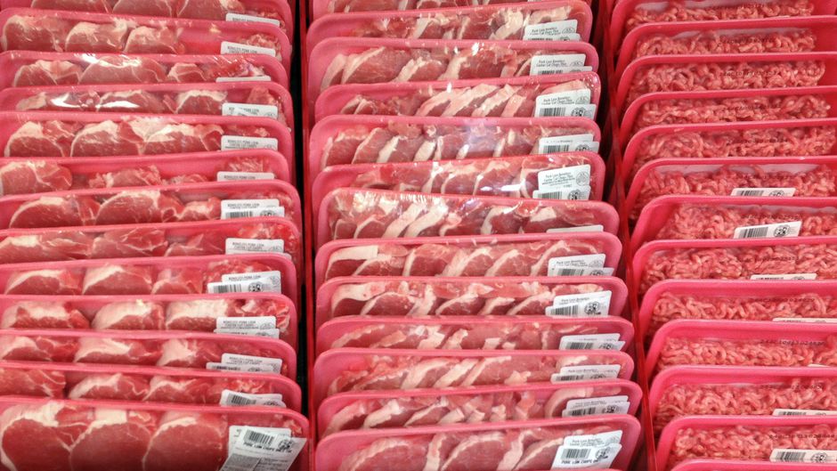 Eating Less Meat Essential to Curb Climate Change, Says